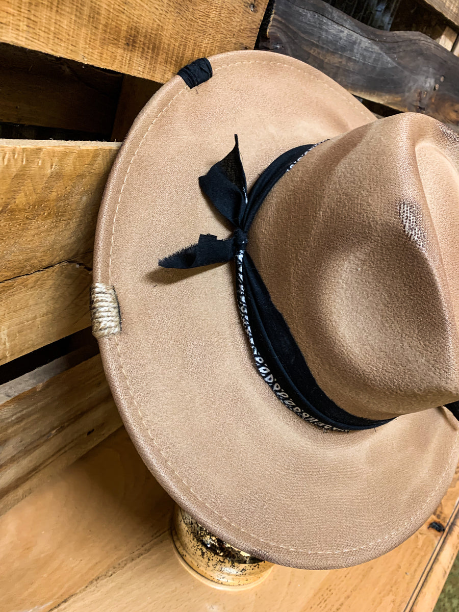 The Kaci Nicole Hat – Turquoise & Tines